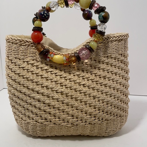 Cappelli Straworld | Bags | Cappelli Straworld Bead Handle Straw Bag ...